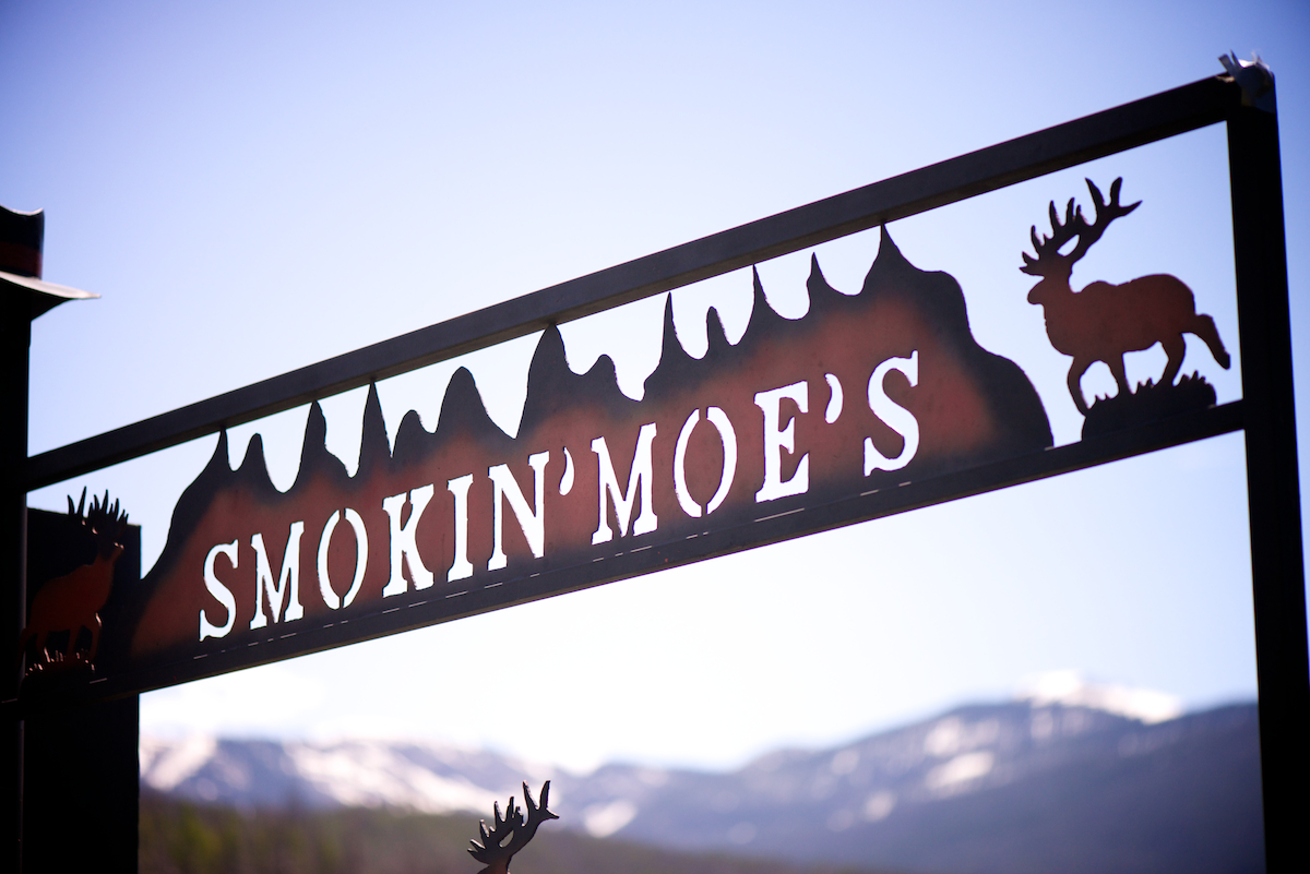 aa-barn-grand-lake-colorado-outdoor-summer-wedding-smokin-moes ...