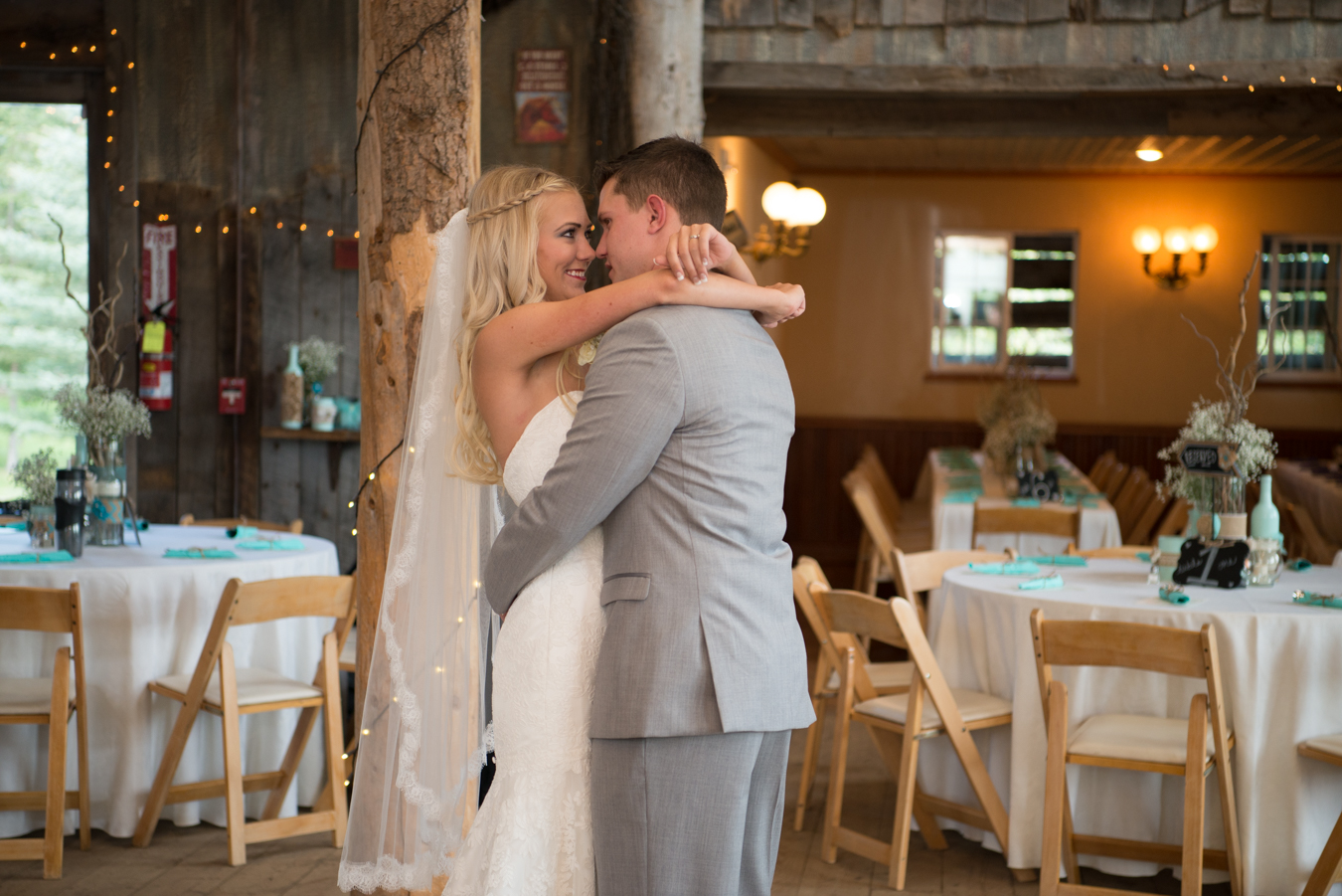 Wedding First Look: Benefits to Seeing Each Other