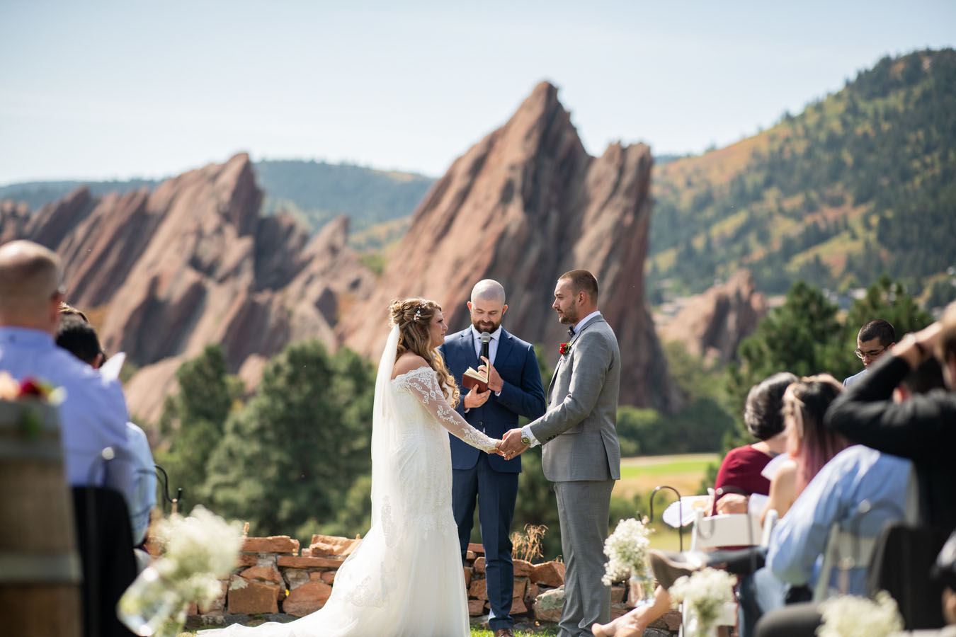 Morning Wedding at the Arrowhead Golf Course in Littleton CO